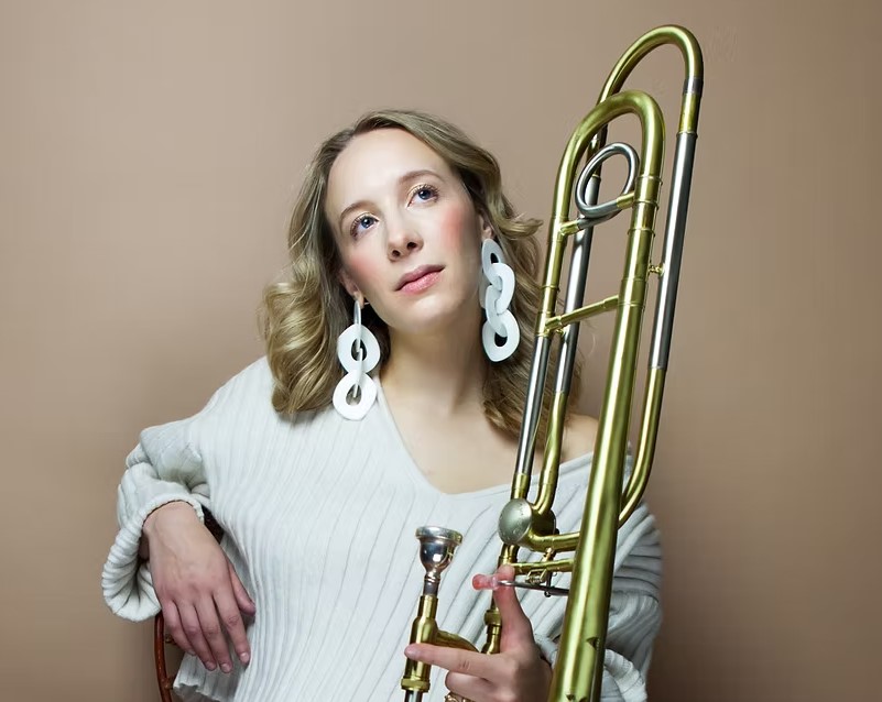 Music Off Main presents Hailey Brinnel - Experience Yardley